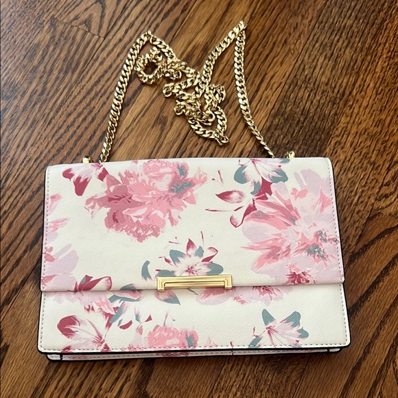 Ivanka Trump | Bags | Ivanka Trump Floral Bag | Poshmark
